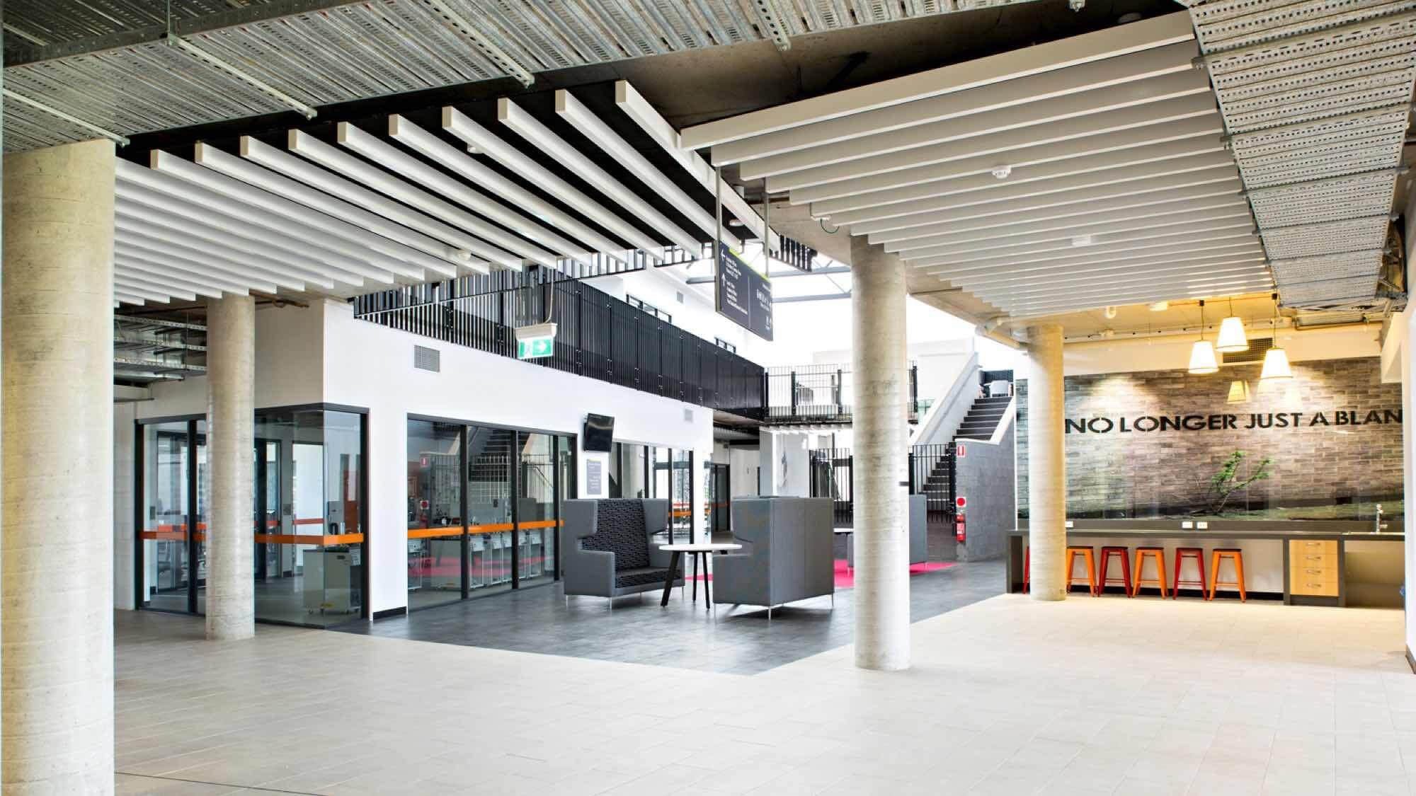 James Cubitt Architects - CQU School of Engineering